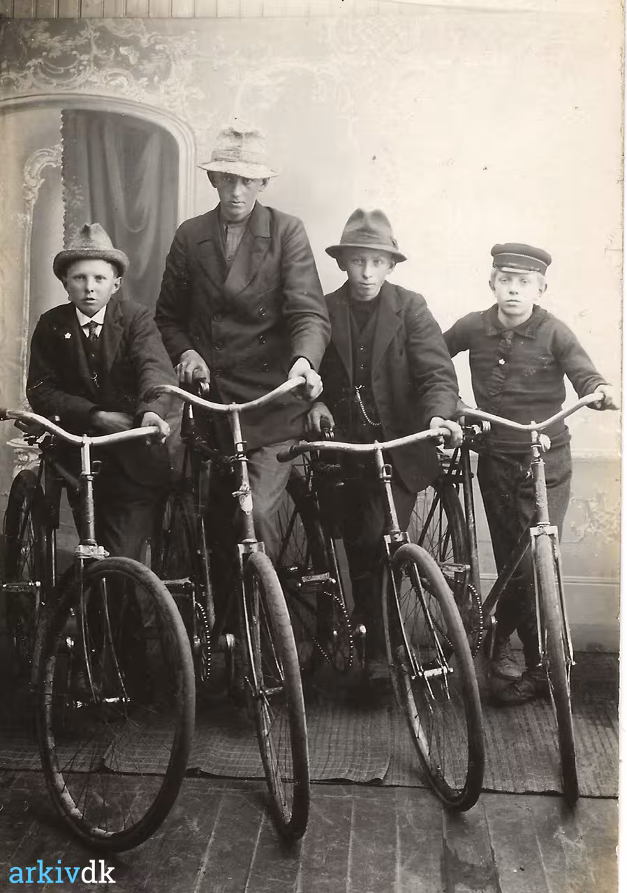 arkiv.dk | Søren Refsgaard, Alfred og Peter Breinbjerg samt Bertil ...