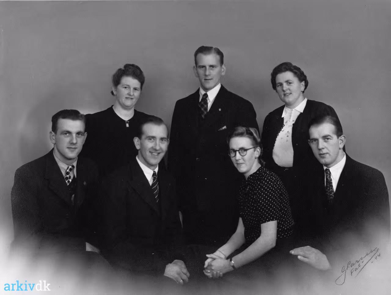 arkiv.dk | Familien Larsen. Børn af Marie og Frode Larsen