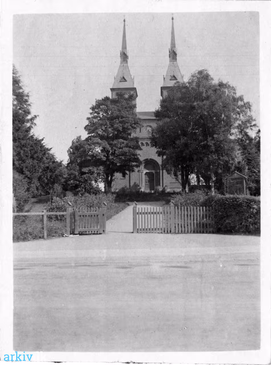 arkiv.dk | Ordrup Kirke
