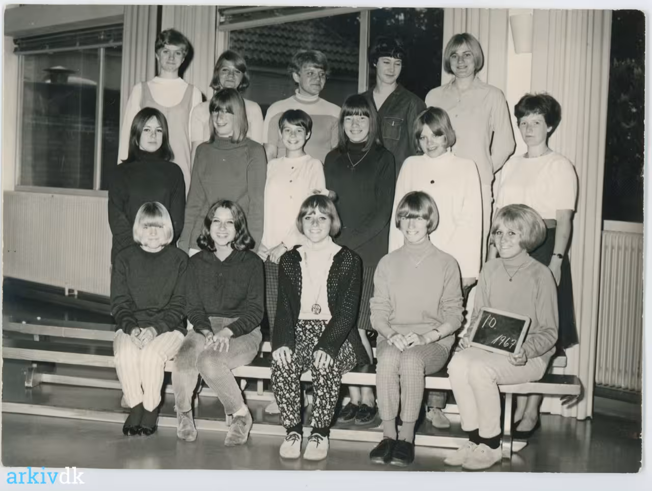 arkiv.dk | Dragør Skole Elevfoto Årgang 1950 Skolestart 1957 10. klasse 1967