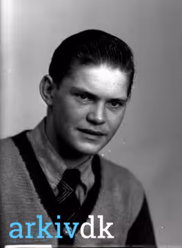 arkiv.dk | Portræt af Knud Børge Hansen, Gloslunde, 4983 Dannemare