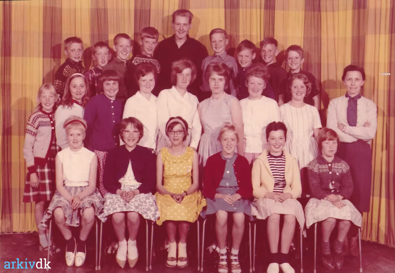 arkiv.dk | Skolebillede fra Vinderslev skole
