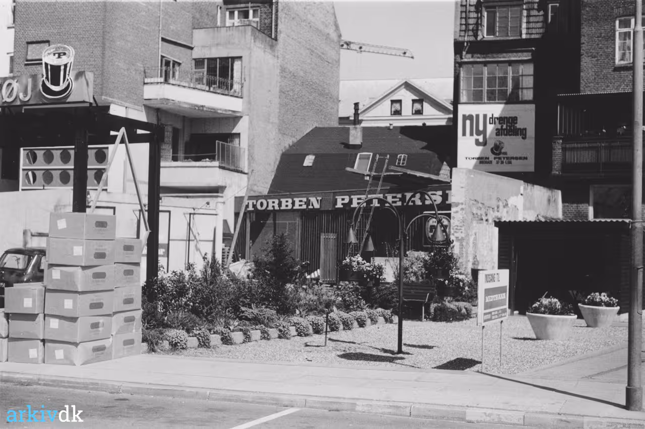 arkiv.dk | Parkeringsplads ved Dalgasgade, Herning