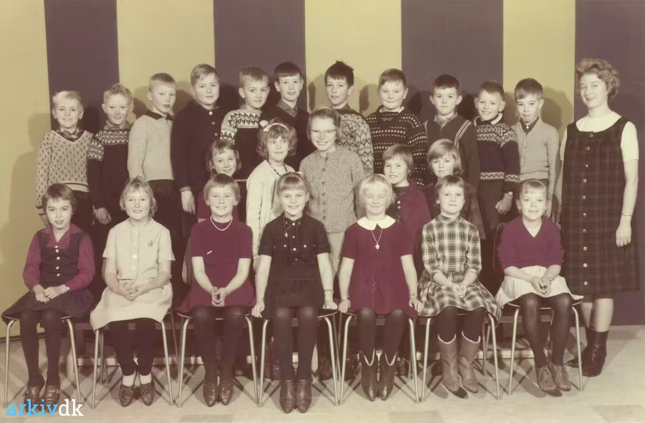 arkiv.dk | Vojens Borger - og Realskole, 2. klasse.