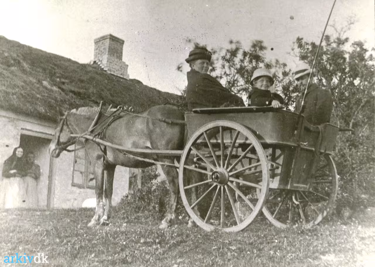 arkiv.dk | Anton Simonsen, Karoline Simonsen og sønnen Harald Simonsen ...