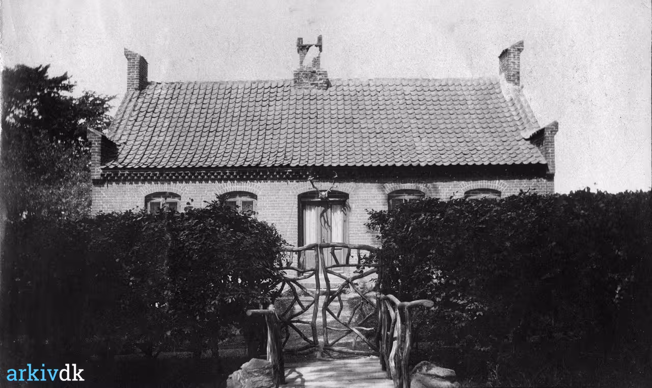 arkiv.dk | Midlertidig skovfogedbolig på Moesgaard.