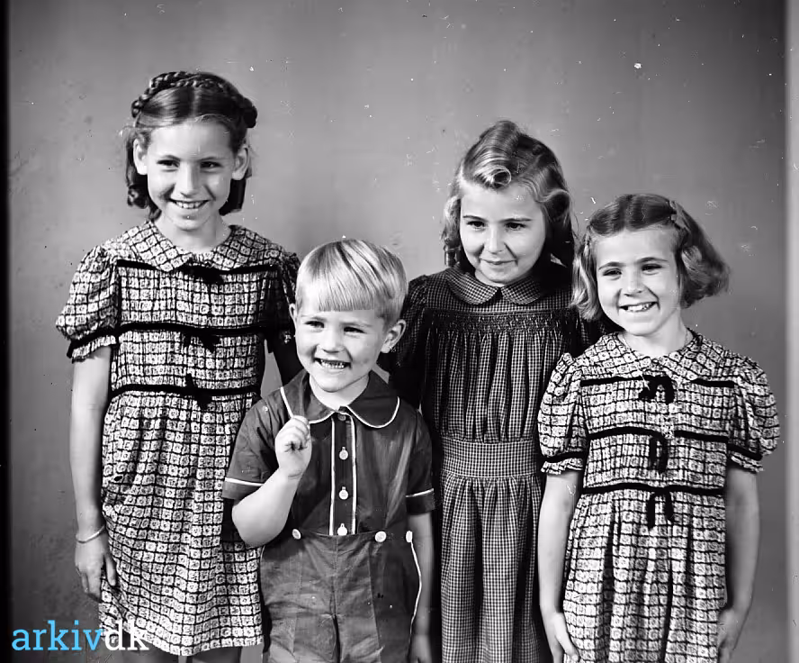 arkiv.dk | Fru Rutebilejer Jacobsen