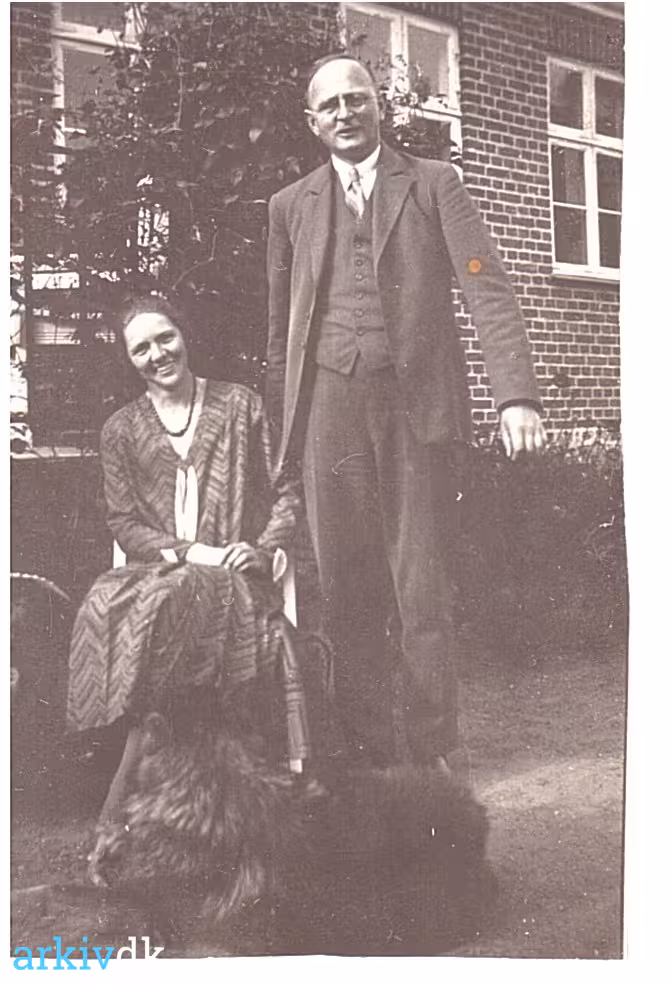 arkiv.dk | Pastor Anker Jensen og fru Anna.