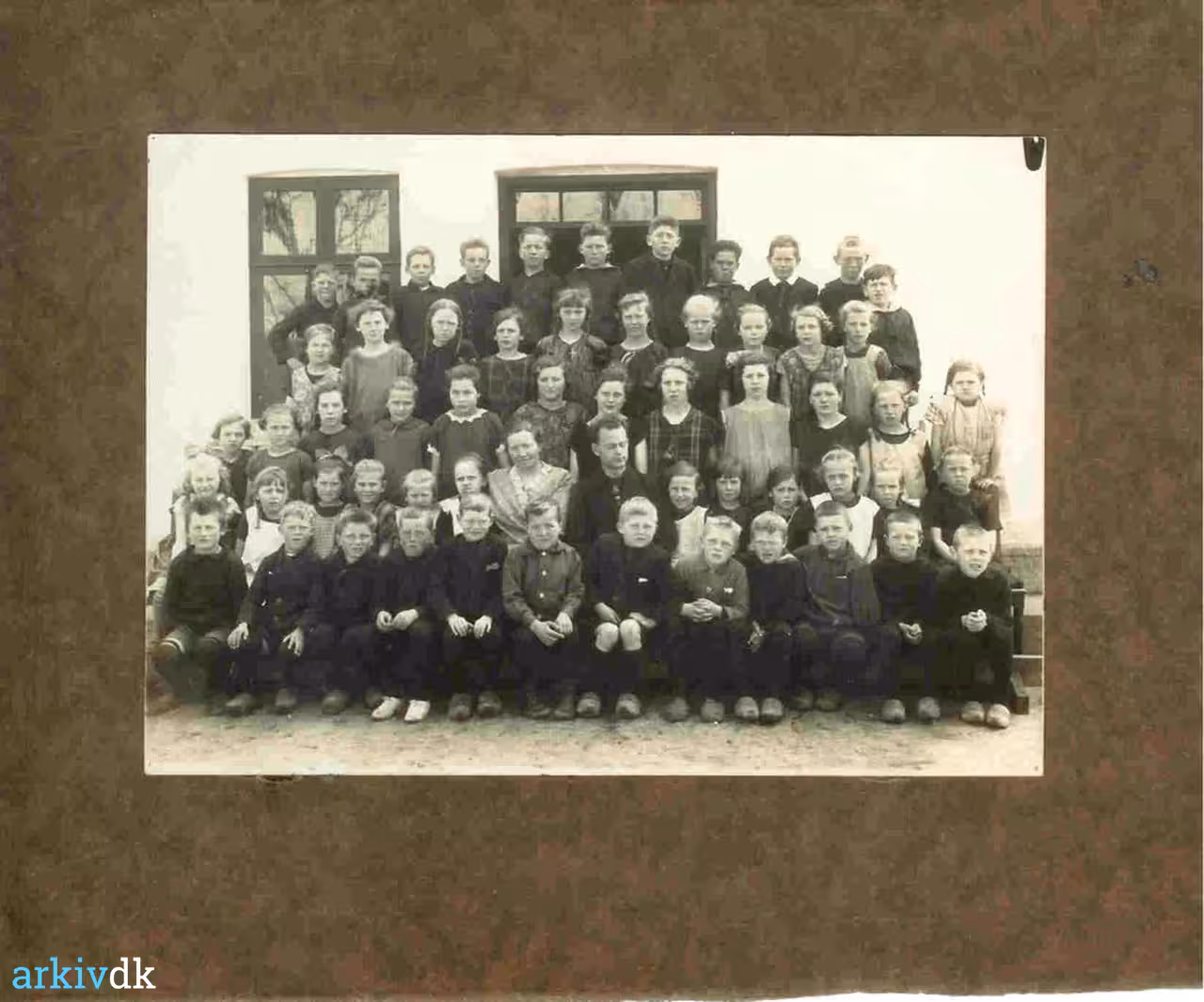 arkiv.dk | Klassebillede fra Nørhalne Vestre Skole 1926