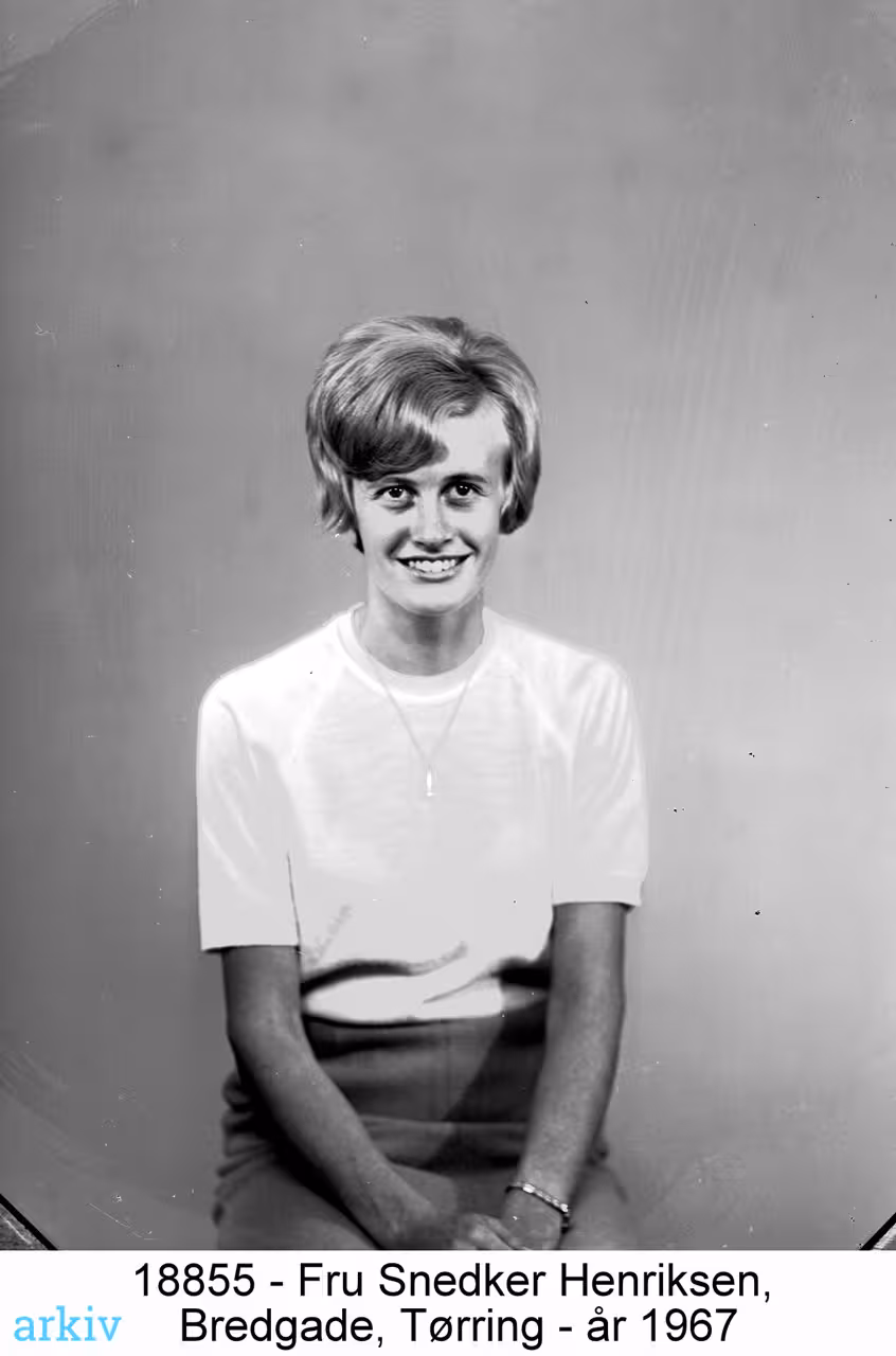 arkiv.dk | Fru snedker Henriksen, Bredgade, Tørring