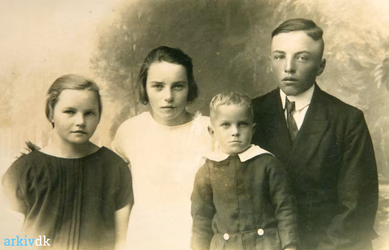 arkiv.dk | Elstrup Overby 9, Marie og Christian Jensens børn