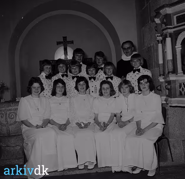arkiv.dk | Salling Konfirmander 1976