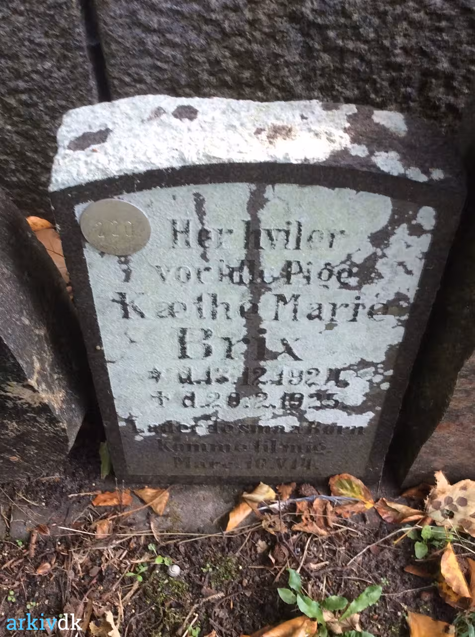 arkiv.dk | Gravsten fra Mindelunden i Kliplev, 6200 Aabenraa. Mindelunden nedlægges i 2022-2023 ...