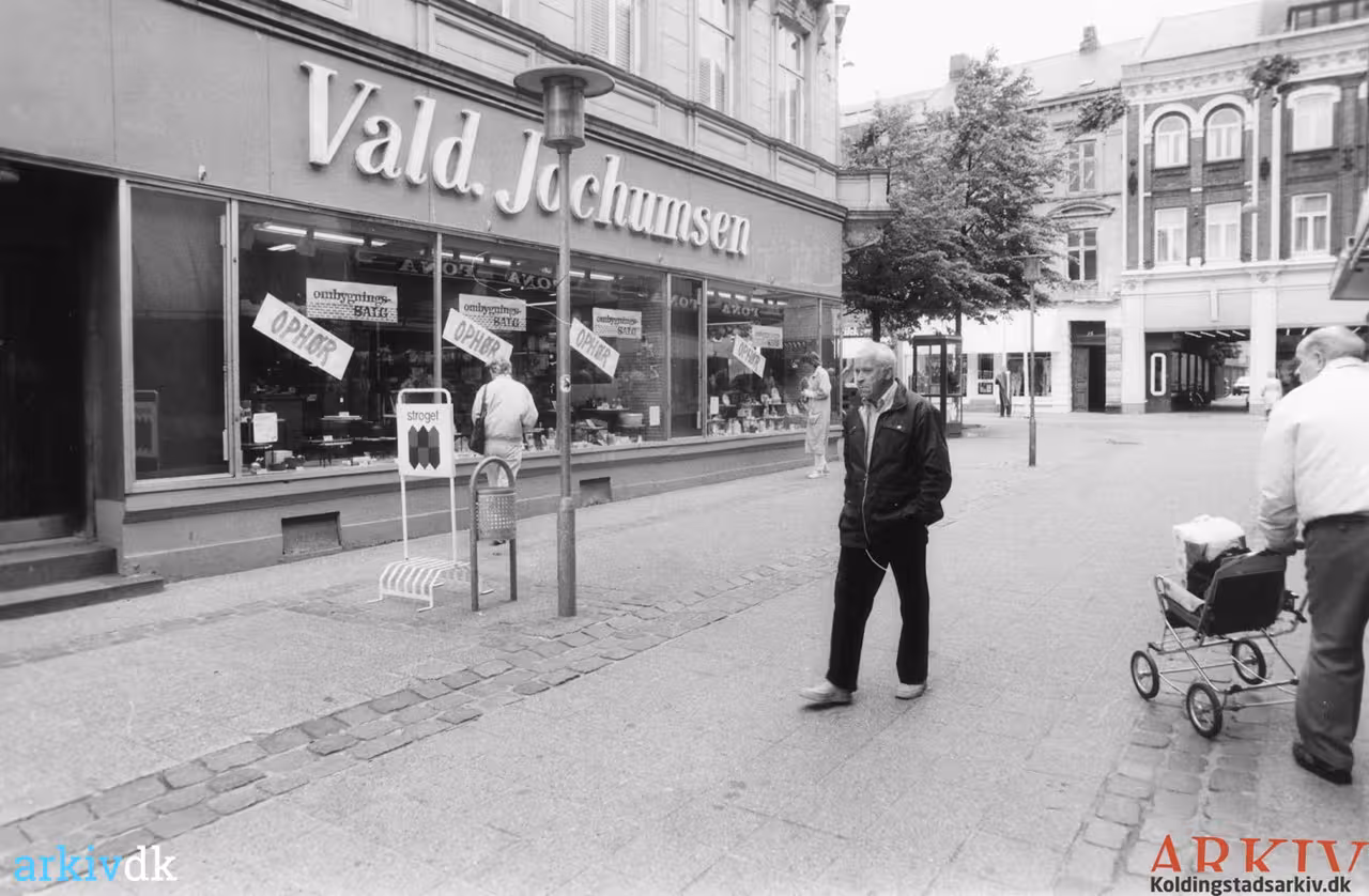 arkiv.dk | Kolding. Søndergade 2: Vald. Jochumsen isenkram