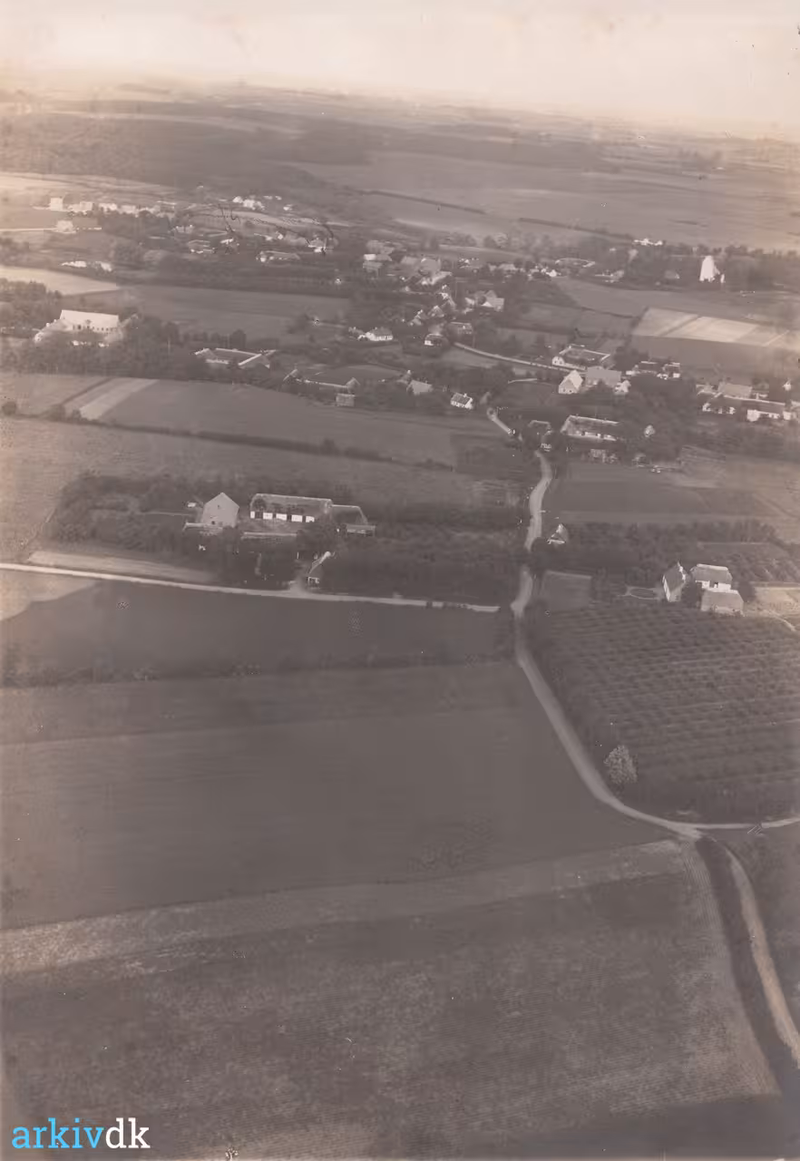 arkiv.dk | Brenderup set fra vest, år 1922, Brenderup Sogn