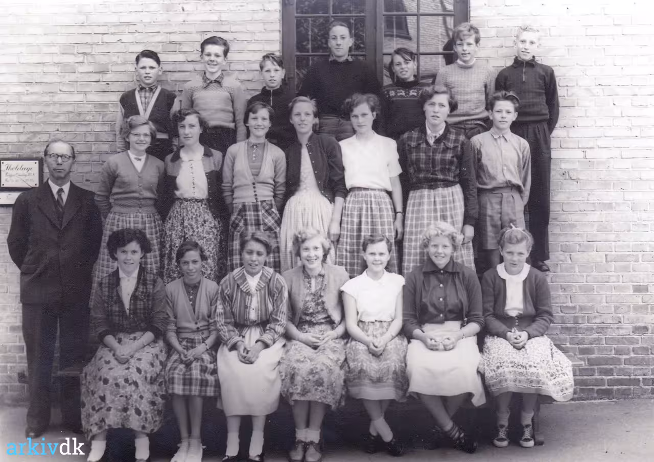 arkiv.dk | Kalundborg Mellem- og Realskole Realklassen 4ma 1954