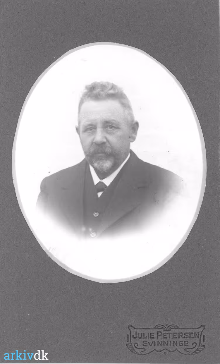 arkiv.dk | Familie Christian Villiam Larsen Snedker Jystrup.