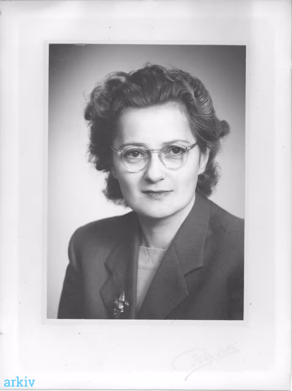 arkiv.dk | Tulle (Tove) Nielsen