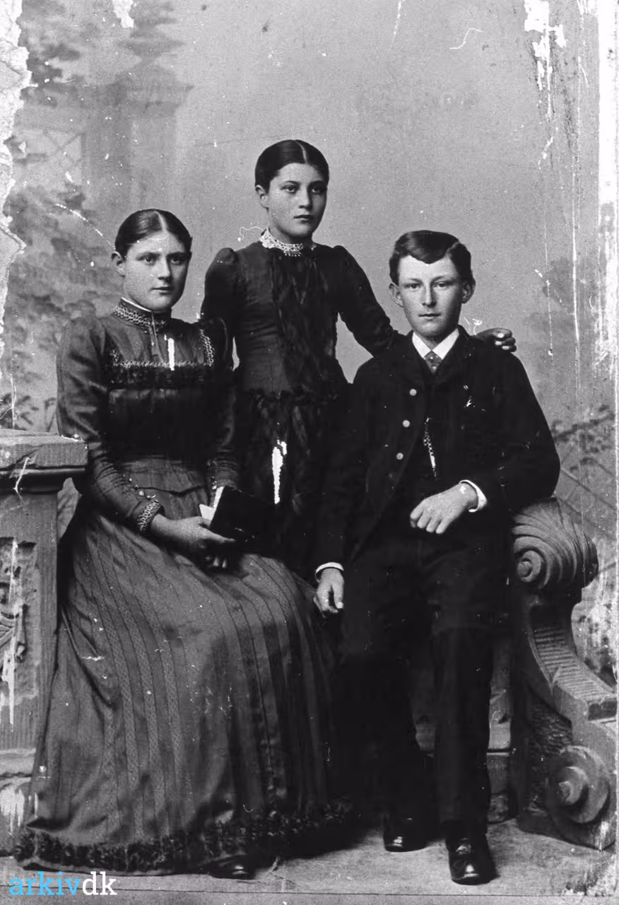 arkiv.dk | Foto Ane Mette Kjerstine, Rasmine og Jens Riis