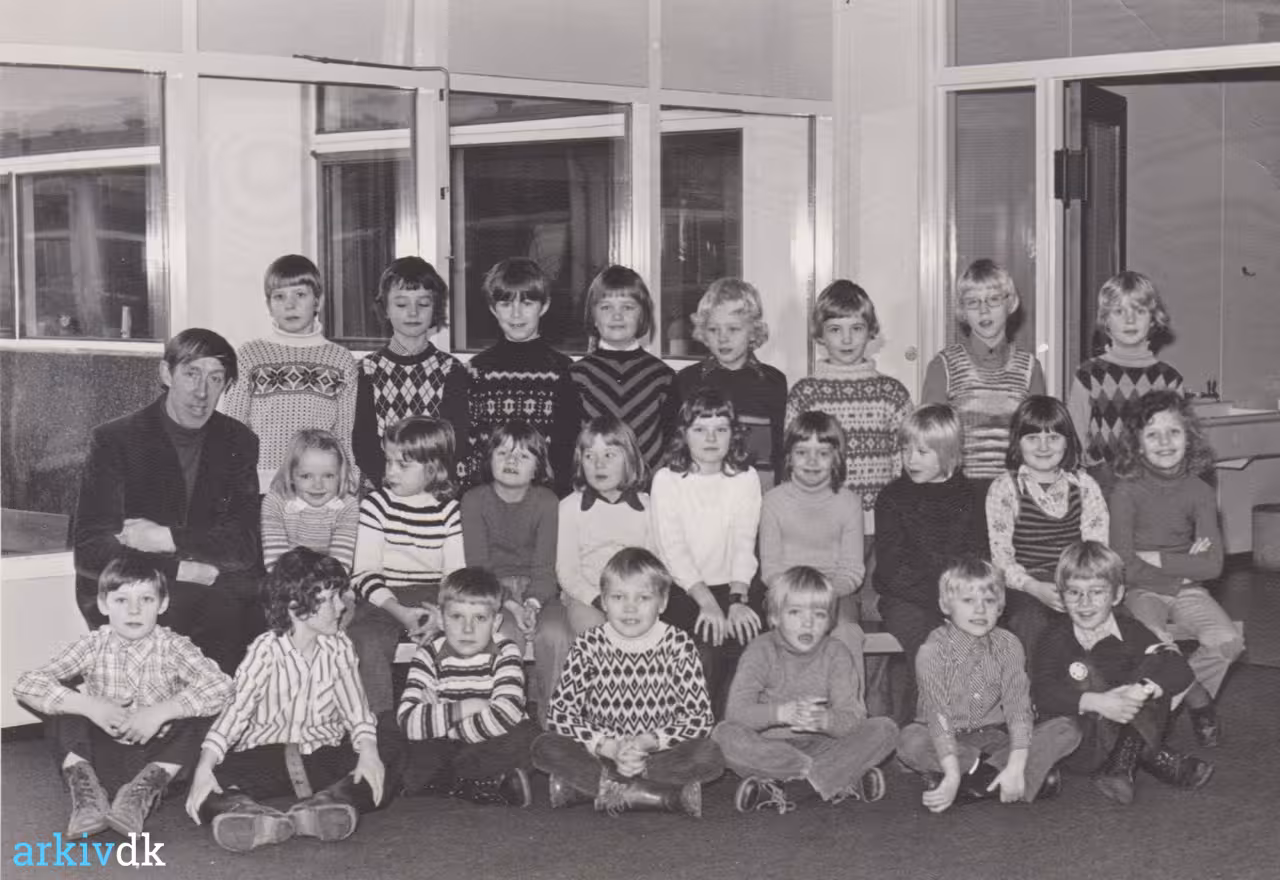 arkiv.dk | Ikærskolen 2.a 1974 - 75