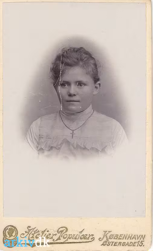 arkiv.dk | Karen Sofie Larsen, Fogedgård, Skibby