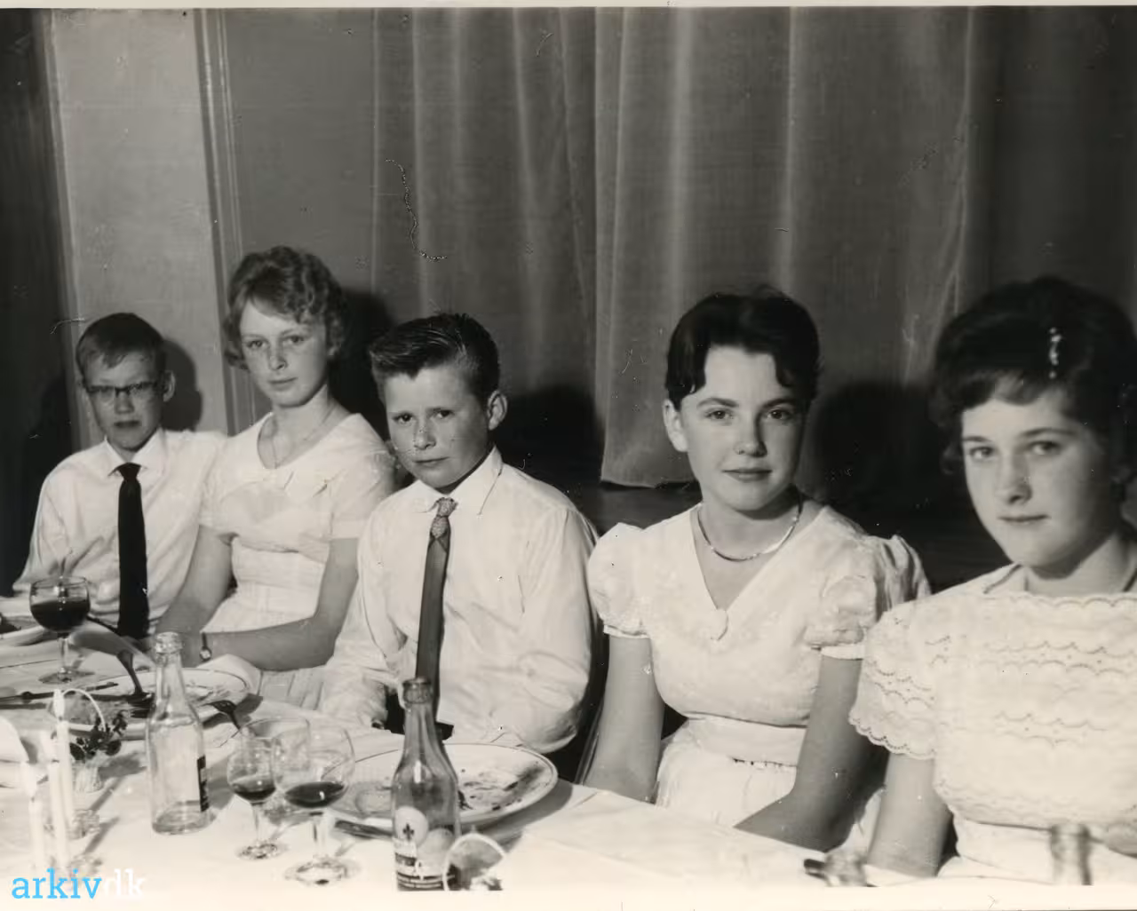 arkiv.dk | Konfirmander fra Nr. Højrup