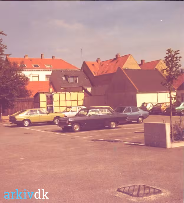 arkiv.dk | Miko-Favør Supermarked, Storgade 28/Holbergarkaden