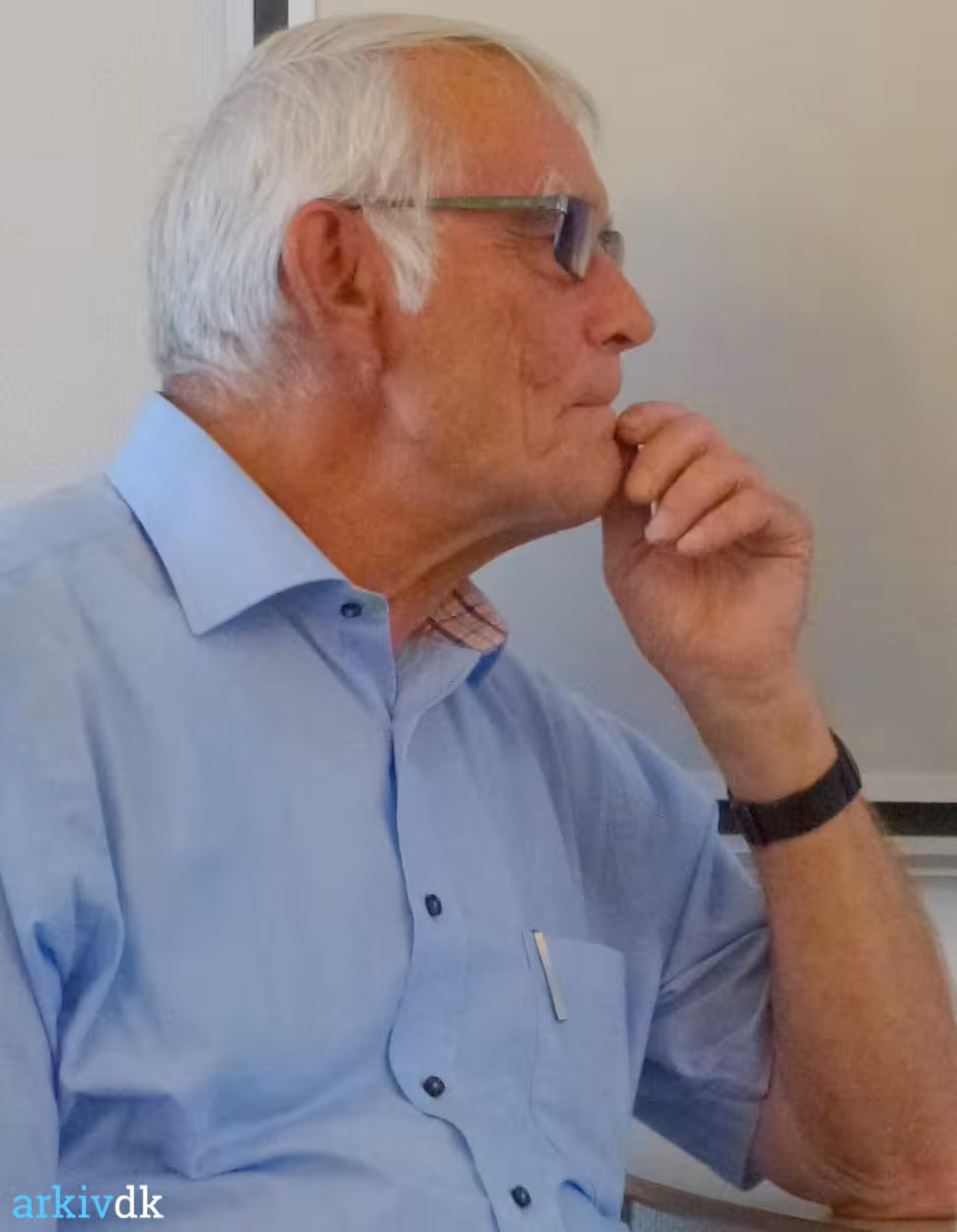 arkiv.dk | Helge Kristensen, Jedsted Klostervej 26, f. 2.5.1940