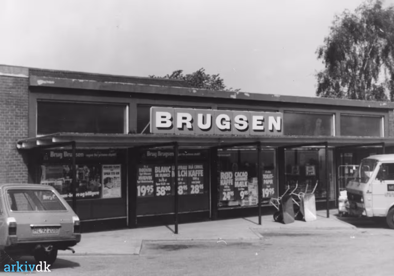 arkiv.dk | Oddervej 176. Skåde Brugsforening 1983