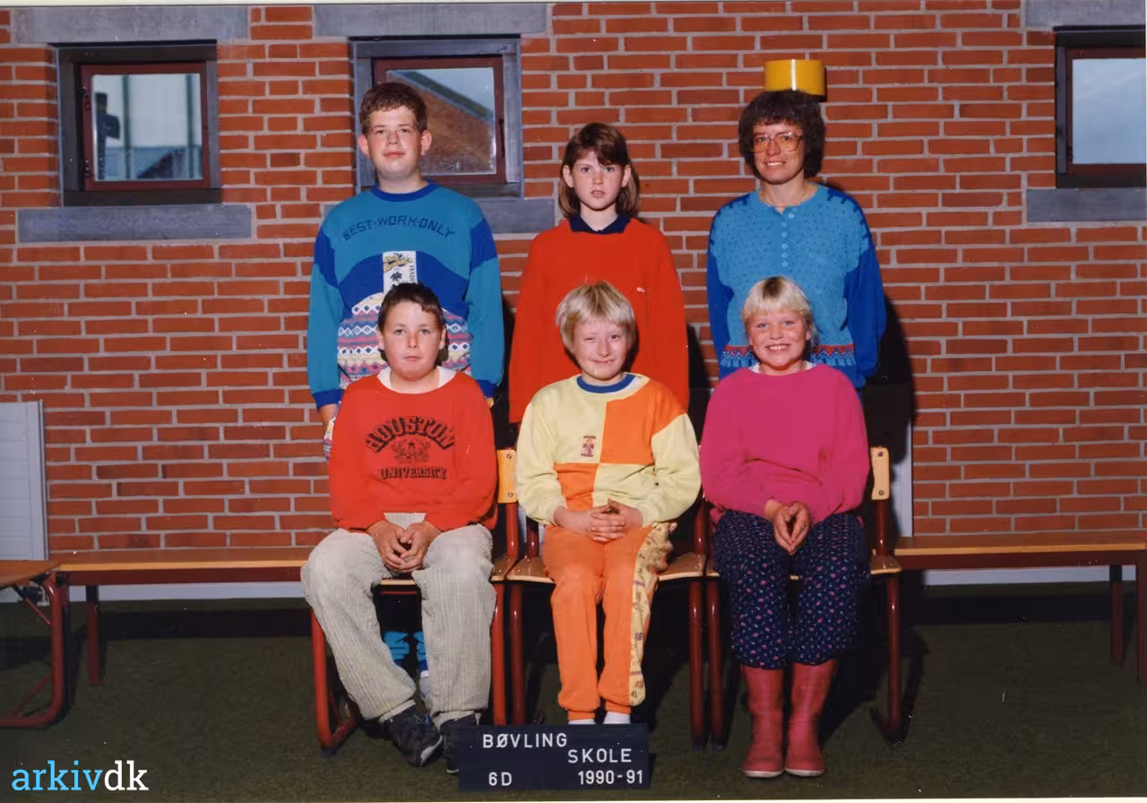 arkiv.dk | Elever Bøvling Skole 1990-91 6D.