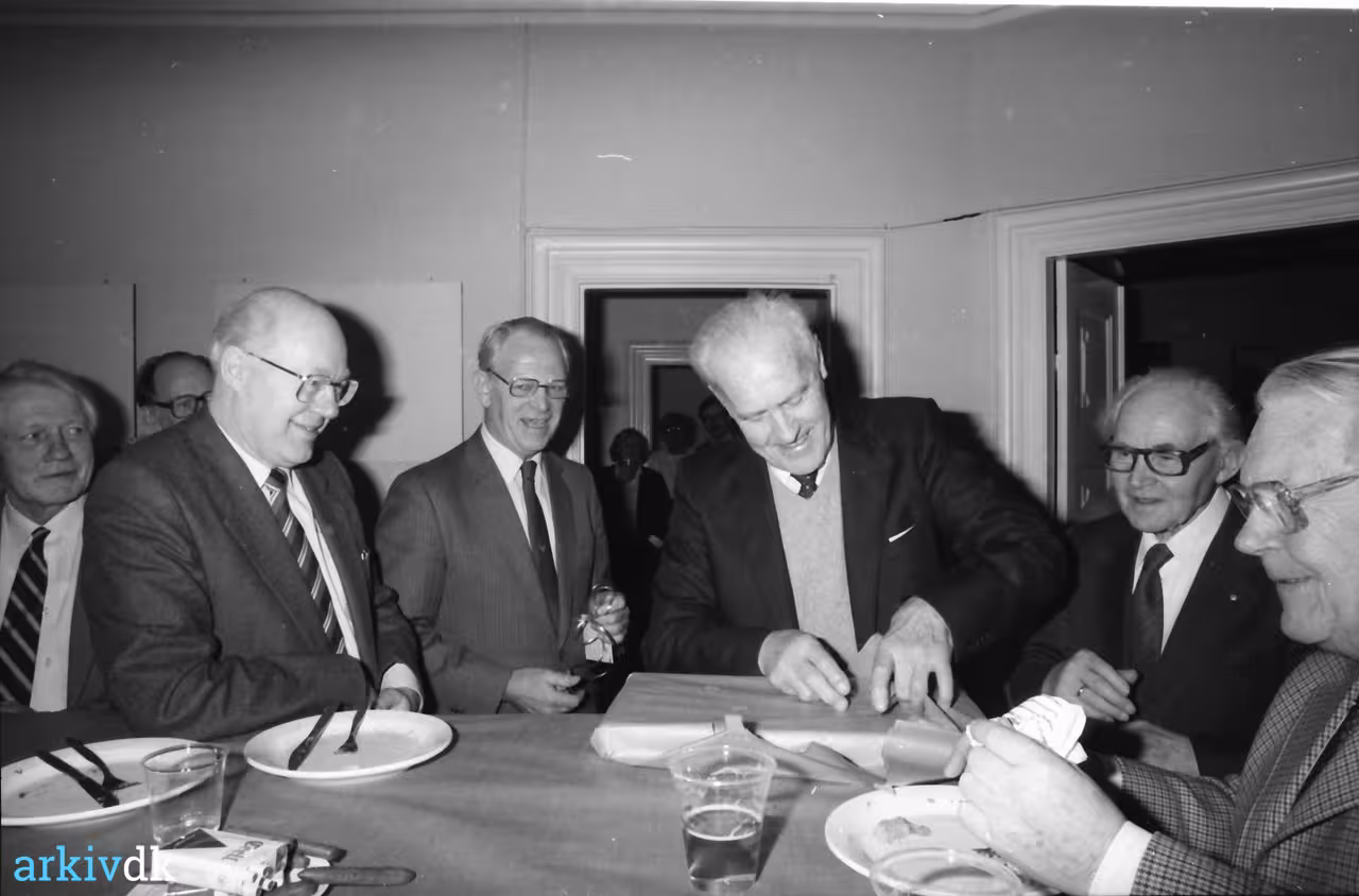 arkiv.dk | Afskedsreception for dommeren i Ringkøbing, Svend Aage Christensen.