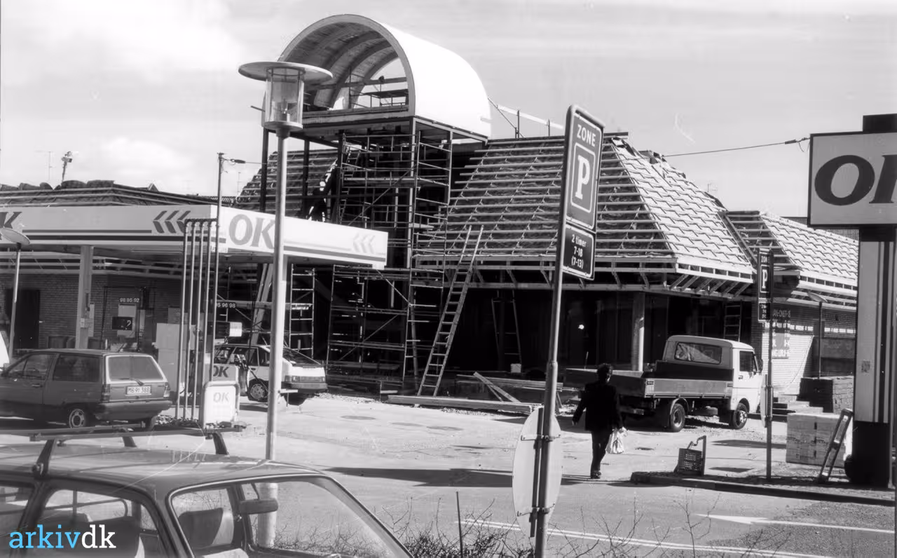 arkiv.dk | Super Brugsen får nyt indgangsparti