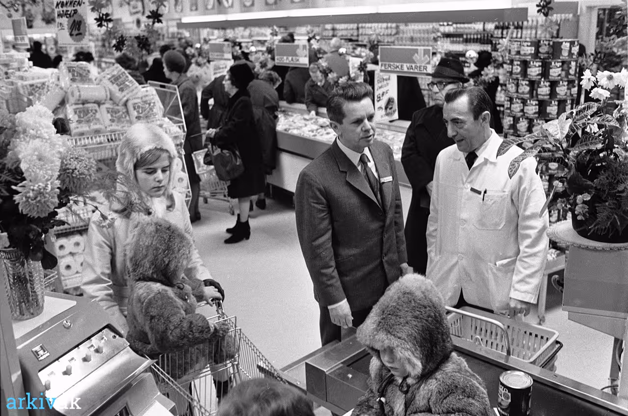 arkiv.dk | HB's nye supermarked på Skibhusvej. 1969
