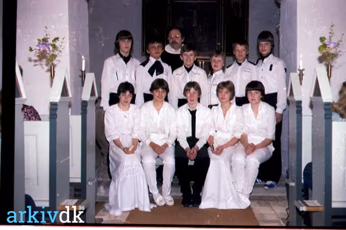 arkiv.dk | Aggersborg konfirmander