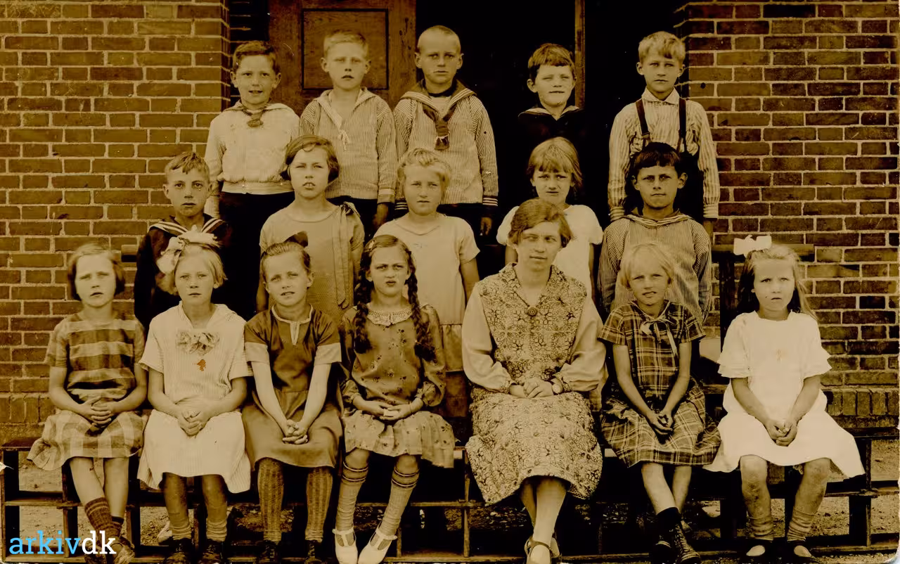 arkiv.dk | Alnor Skole - klassebillede