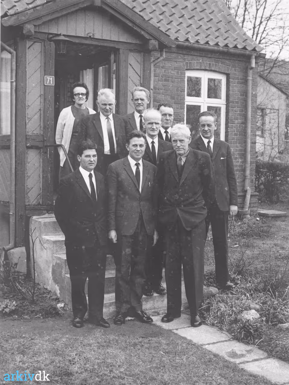 arkiv.dk | Tilsynsrådet for Alling-Tulstrup Sparekasse ved Ry ved 100 års jubilæum.