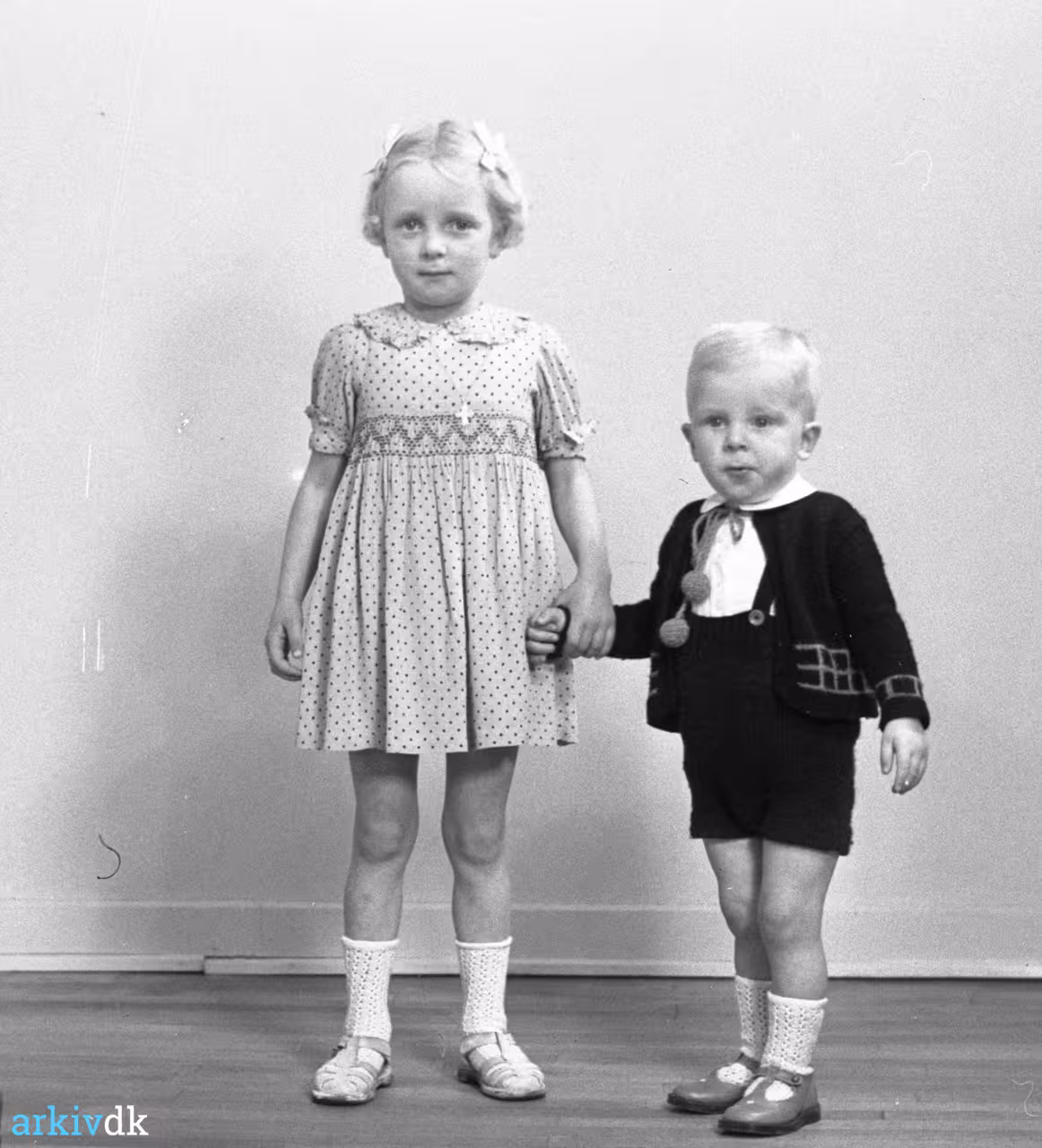 arkiv.dk | Kirsten Marie og Ole Thomsen, Tved, Mols