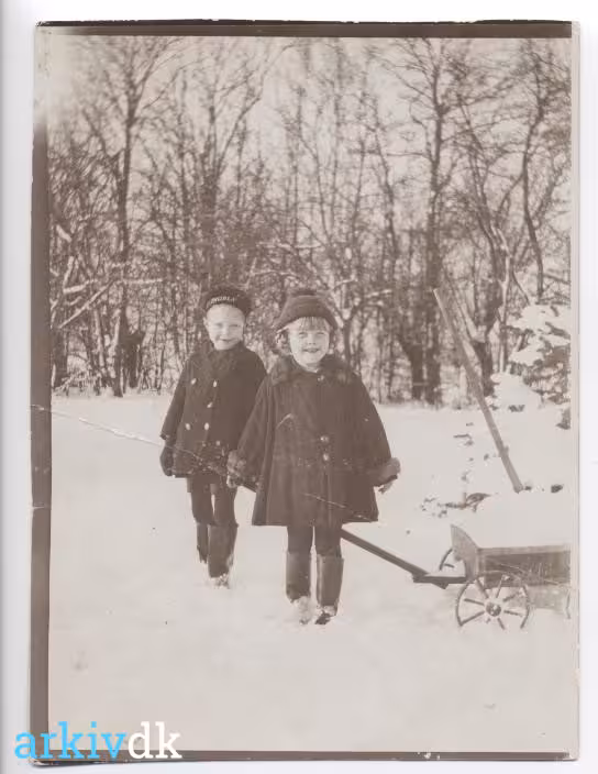 arkiv.dk | Ruth og Knud Arne Hansen, Sdr. Gyldenbjerg, 4983 Dannemare